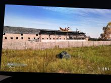 ⚓ T196453 Santa’s sled is on the roof!?